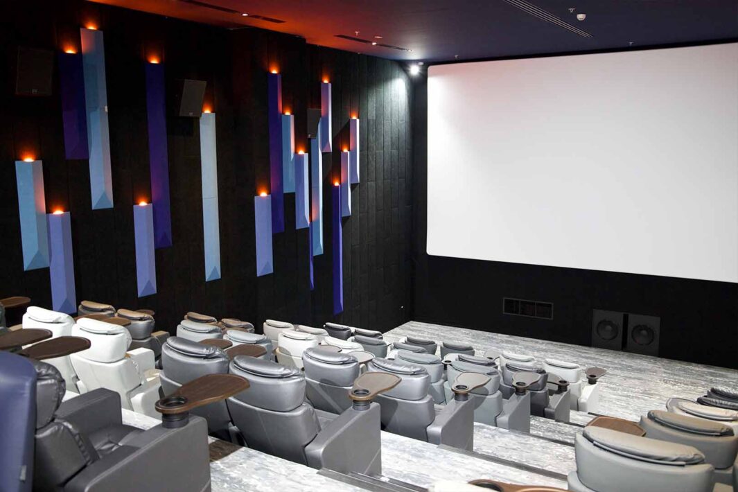 Cinema City - Orro Interior